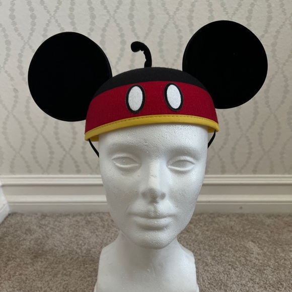 Disney | Accessories | Official Disney Mickey Mouse Hat | Poshmark